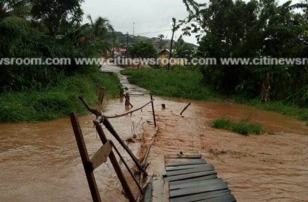 Pokuase: Abensu residents cry over deplorable bridge linking community ...