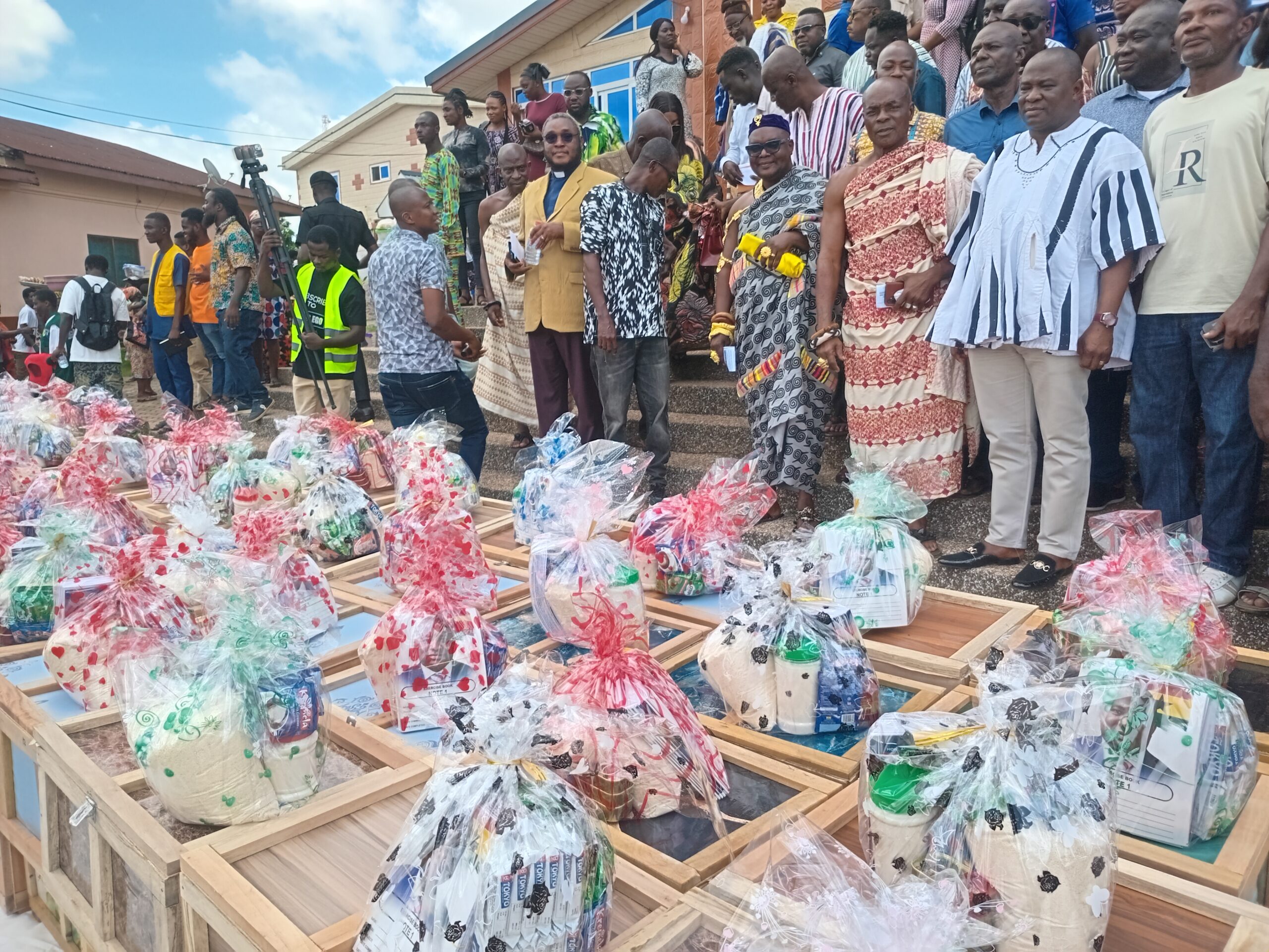 Akim Oda MP supports over 600 fresh SHS students with prospectus ...